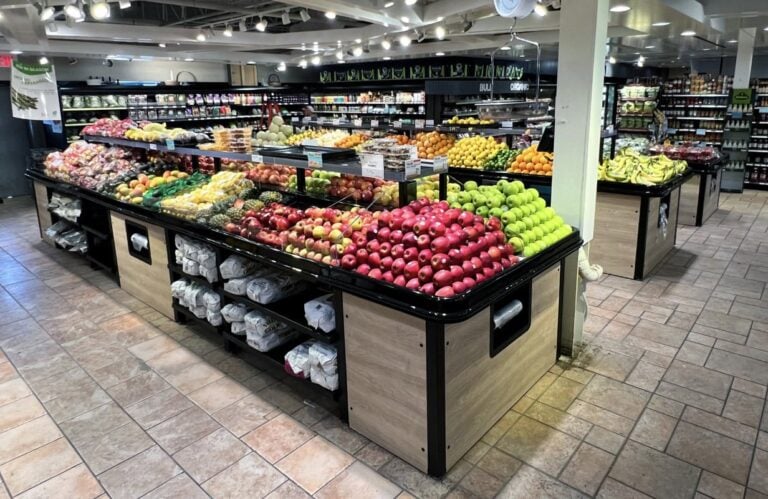 Grocery Store Produce Display Ideas: Grocery Store Owner Resources ...